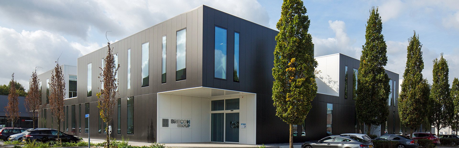 Qbiss One | Prefabricated Metal Wall System | Trimo