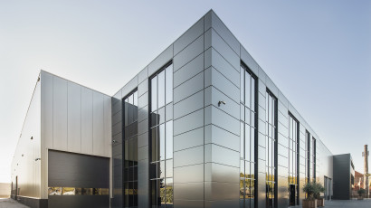High-Performance Building Envelope Solutions: Facades, Roofs & Cladding ...