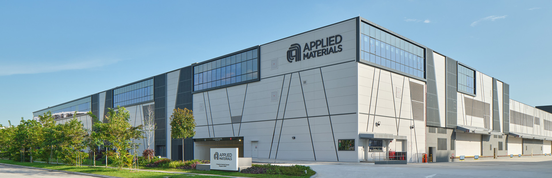 High-Performance Building Envelope Solutions: Facades, Roofs & Cladding ...